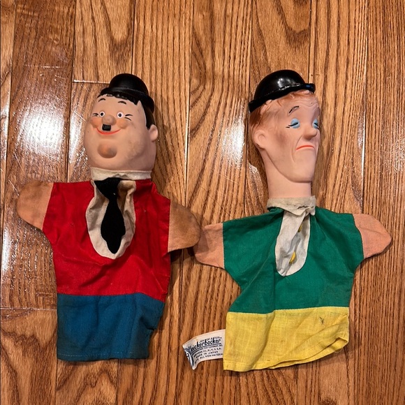Knickerbocker | Toys | Vintage Puppet Set Laurel And Hardy With Red And ...
